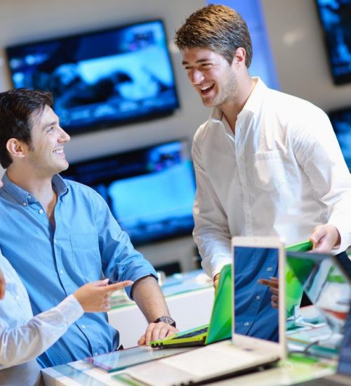 About us - SpearTech